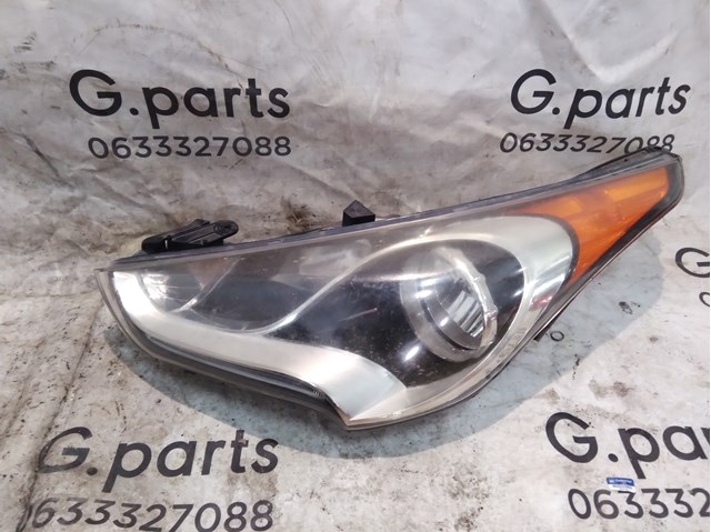 921012V000 Hyundai/Kia фара передня