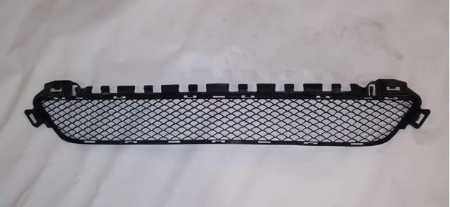 A2058850423 Mercedes решетка бампера переднего центральная