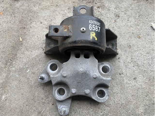 42476587 General Motors опора (подушка двигателя)