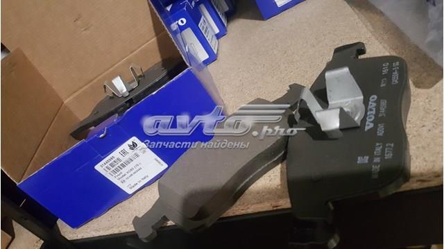31445985 Volvo колодки тормозные передние дисковые