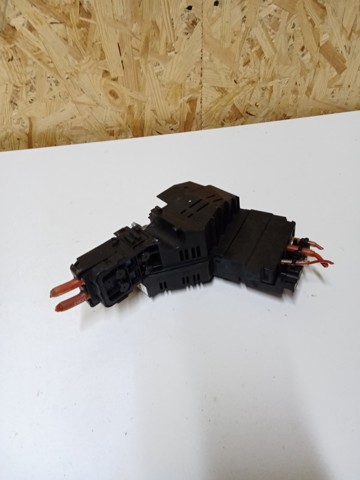 A1665405202 Mercedes блок предохранителей