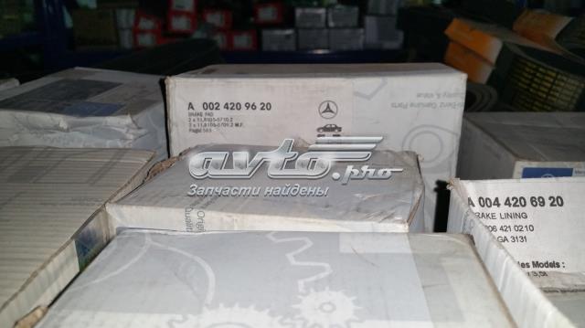 A0024209620 Mercedes передние тормозные колодки