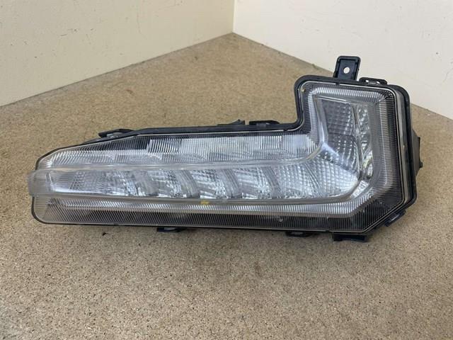 84376121 General Motors фара дневного света