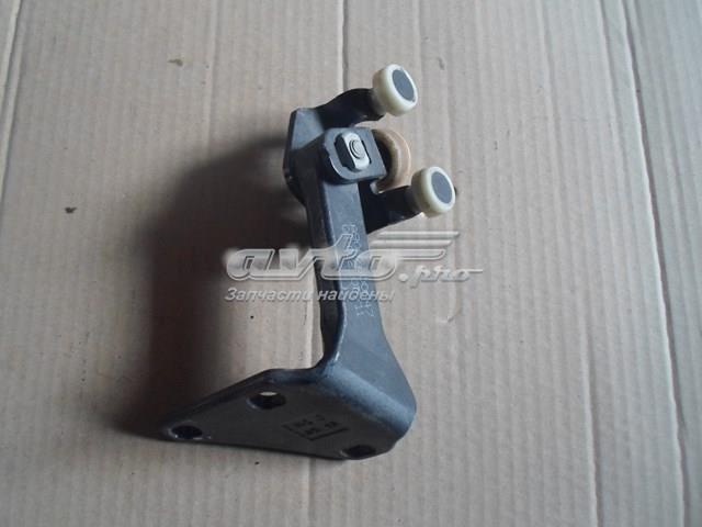 9067600047 Mercedes ролик двери боковой (сдвижной левый верхний)