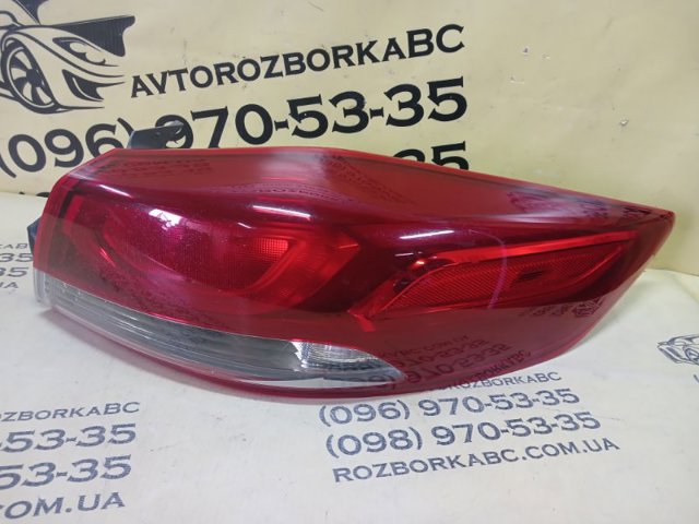 92402F3000 Hyundai/Kia фонарь задний правый внешний