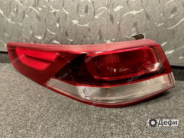 92401D4000 Hyundai/Kia фонарь задний левый внешний