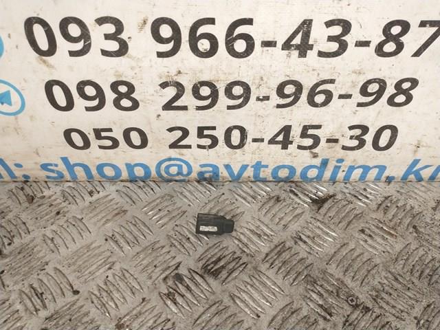 27722AX610 Nissan датчик температуры окружающей среды