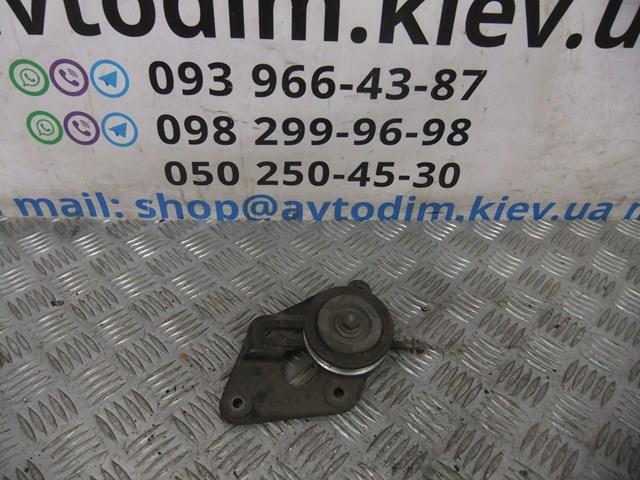 MB609125 Mitsubishi натяжной ролик