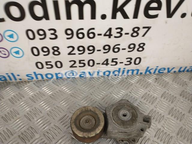 MD367192 Mitsubishi натяжитель приводного ремня