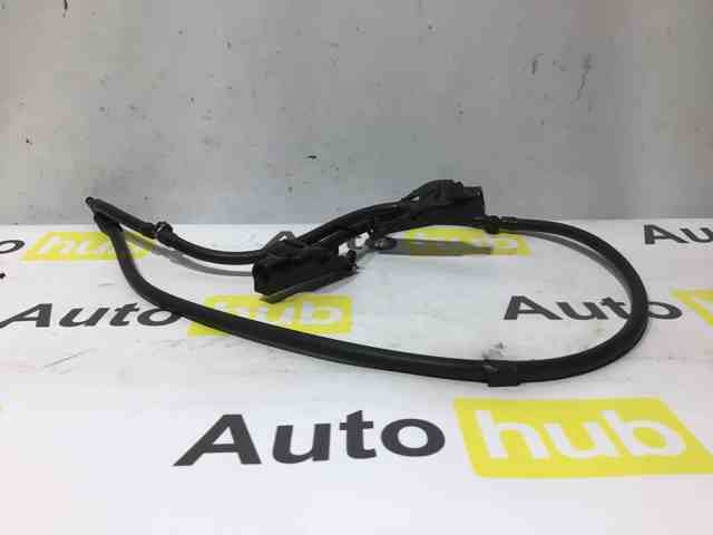 LR025142 Land Rover форсунка омывателя с обогревом lv