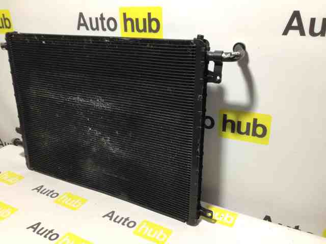 LR075357 Land Rover автозапчасть