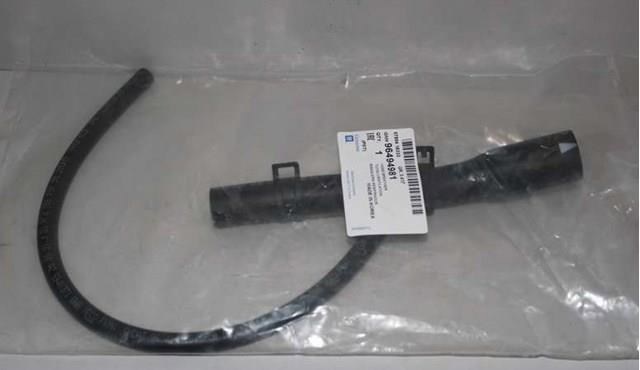 Патрубок вентиляции картера (маслоотделителя) Ланос 1.3, 1.4, 1.5, 1.6 ...