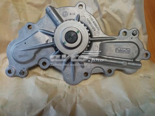 CA5115010A Mazda помпа