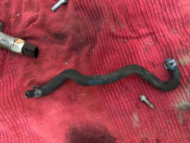 A6512000358 Mercedes патрубок термостата