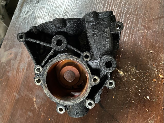 6032010201 Mercedes корпус термостата