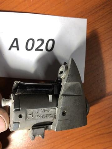 A1647600177 Mercedes личинка замка