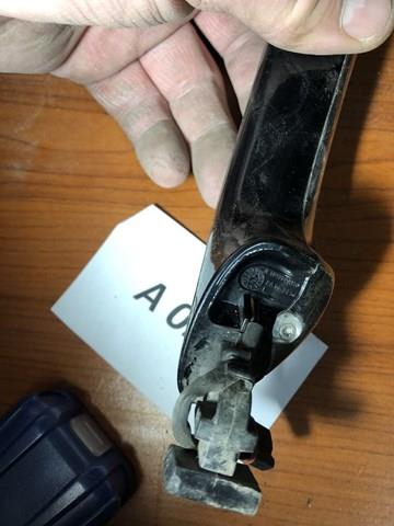 Ручка двери в сборе на Mercedes ML/GLE (W164)