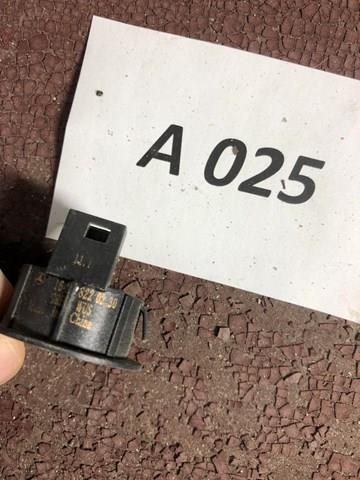 A1648220230 Mercedes зуммер крышки багажника