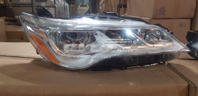 8115006860 Toyota фара левая