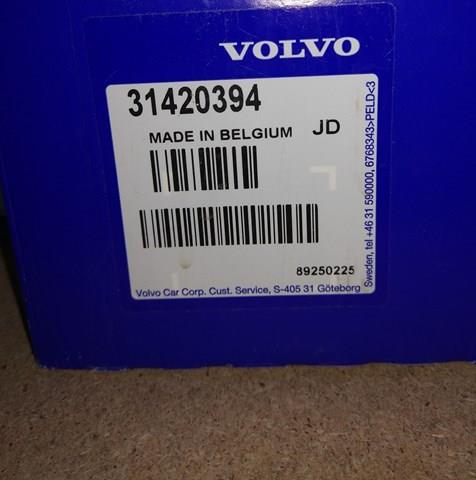 31420394 Volvo габарит передний правый