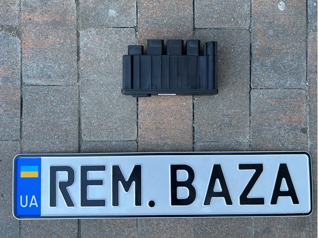 Модуль управления (ЭБУ) впрыском топлива на BMW X5 (E53)