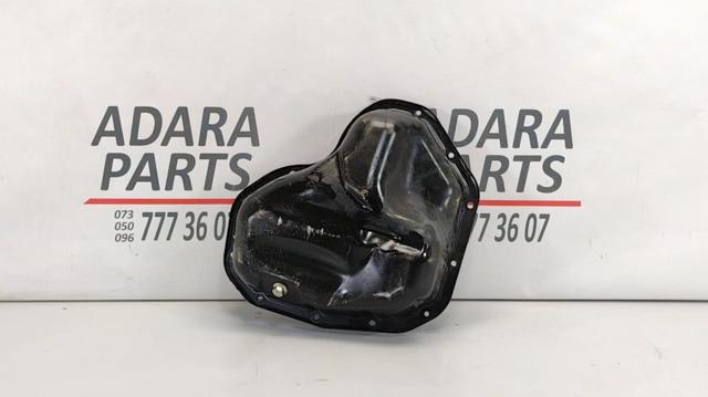 121010V010 Toyota Поддон масляный картера двигателя