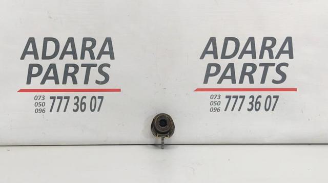 22907444 General Motors кронштейн приемной трубы chevrolet malibu 13-15