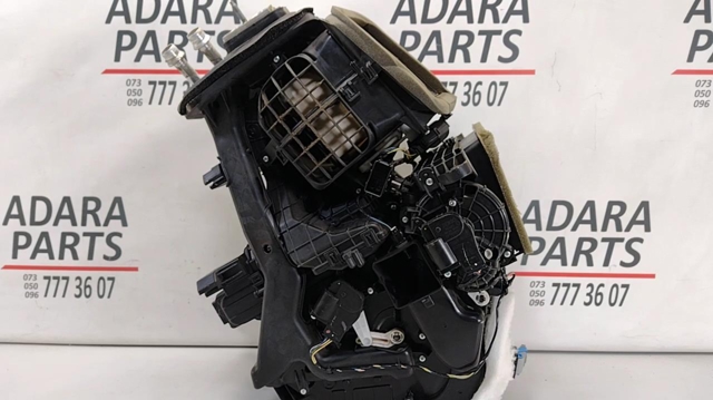 68223043AA Chrysler Радиатор печки (отопителя)