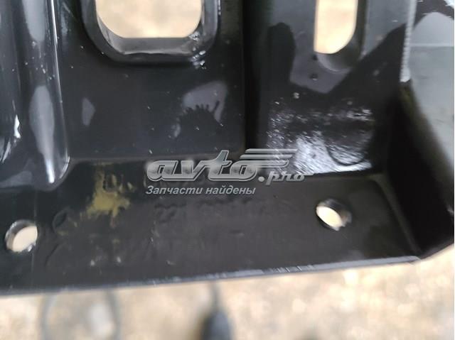 2218850163 Mercedes направляющая заднего бампера левая