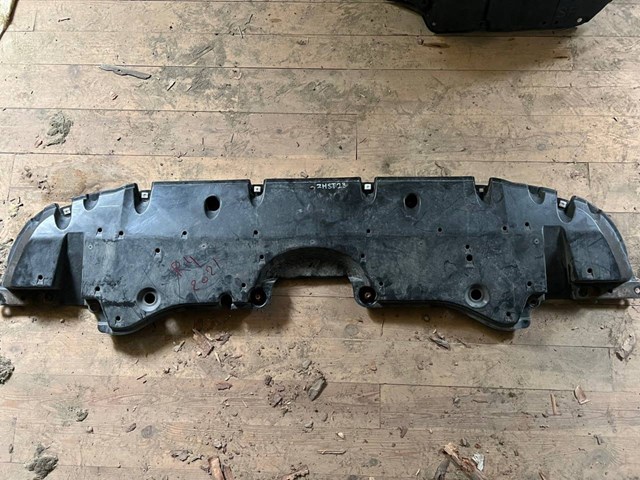 5144142200 Toyota защита моторного отсека