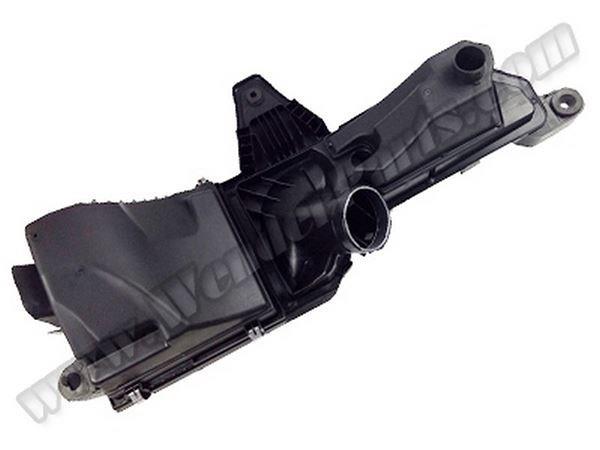 13718578649 BMW новая оригинальная запчасть под заказ