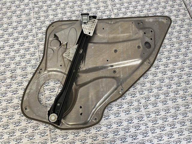 A2047300779 Mercedes механизм стеклоподъемника двери задней левой