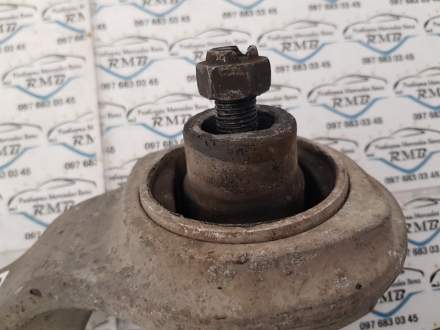 A2113302911 Mercedes левый рычаг передней нижней подвески