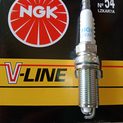 LZKAR7A NGK Свеча зажигания