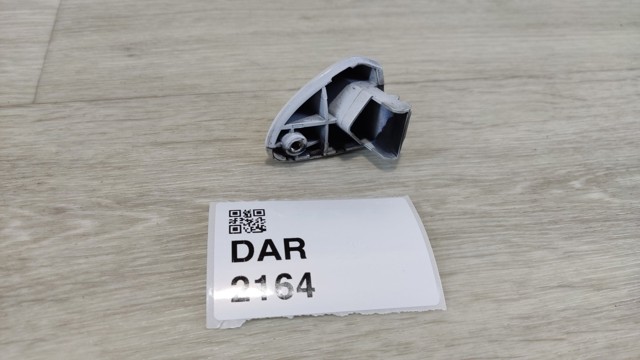 A2037601477 Mercedes направляющая ручки правой двери