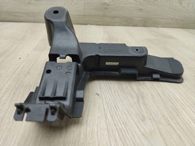 A2538858800 Mercedes крепление бампера заднего