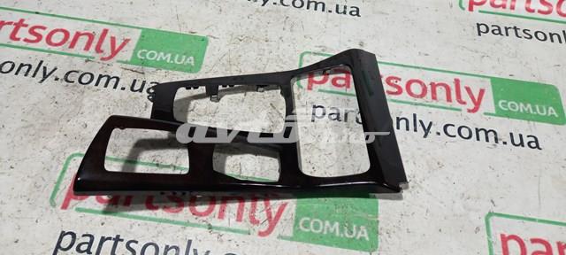 51169206389 BMW Накладка декоративная центральной консоли