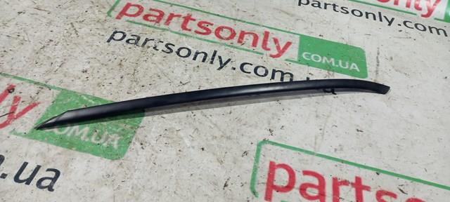 7576606030 Toyota молдинг скла дверей
