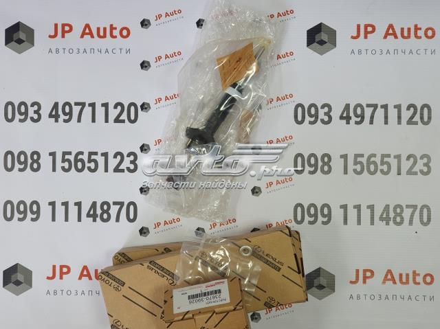 2367039026 Toyota форсунка впрыска топлива