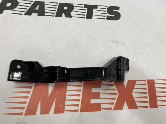 269106FP0A Nissan крепление противотуманки правое 2017-19