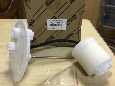 7702448040 Toyota фильтр топливный