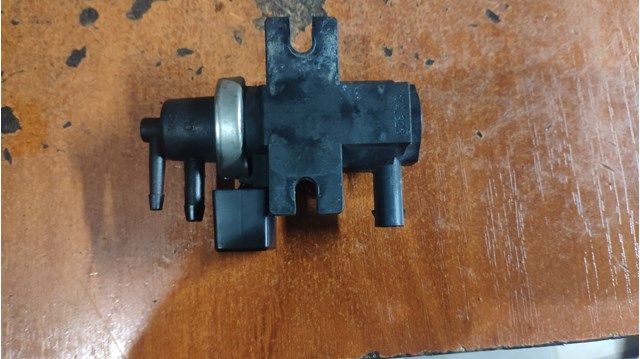 A0051535528 Mercedes клапан преобразователь давления наддува (соленоид)