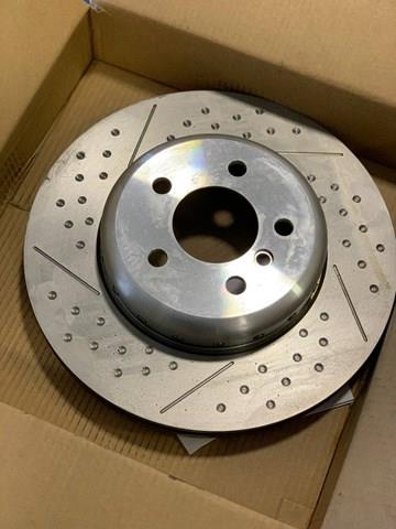 34106797603 BMW передние тормозные диски