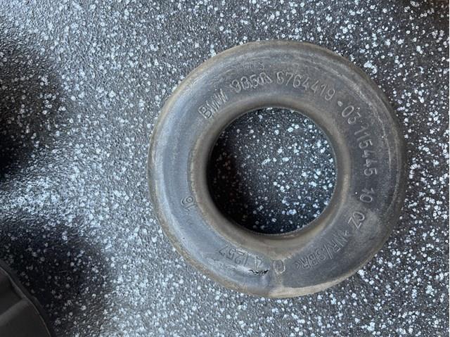 Цена на проставка (резиновое кольцо пружины задней, верхняя) на BMW X1