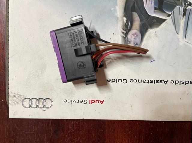 3A0972695 VAG сравнить цены на Автопро