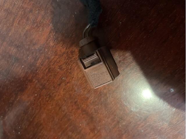 8K0973702A VAG разъем