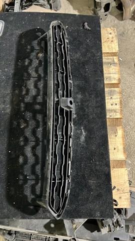 51118060891 BMW новая оригинальная запчасть под заказ