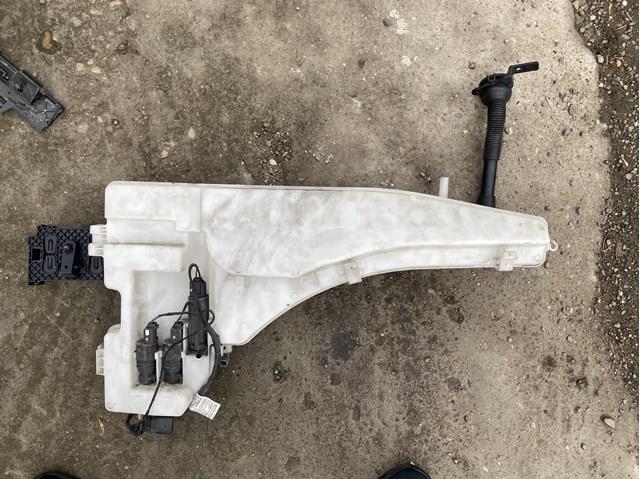 61667241680 BMW бачок омывателя стекла