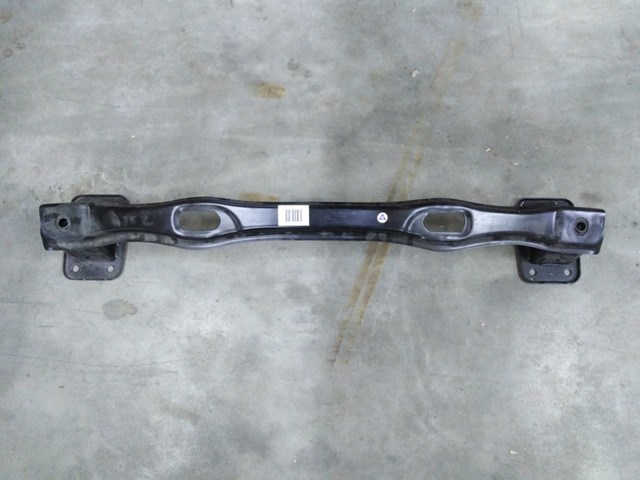 51127158449 BMW усилитель бампера заднего