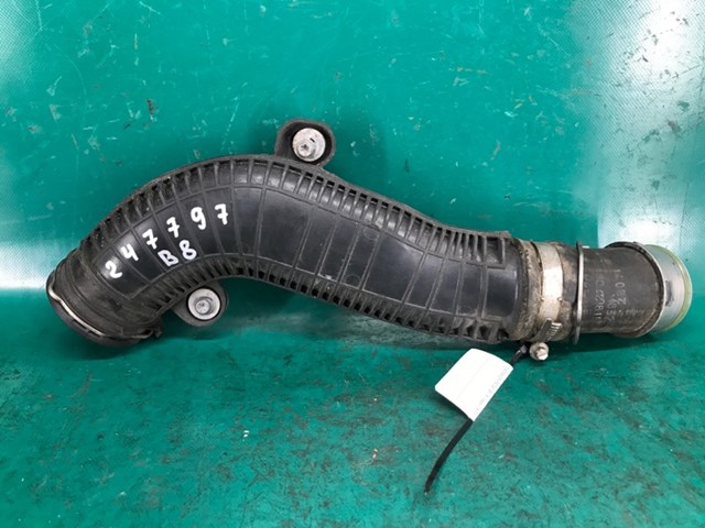 1K0145840AF VAG шланг (патрубок интеркуллера верхний правый)